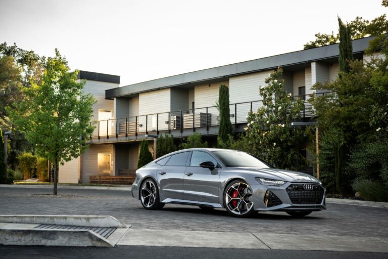 2020 Audi RS7 Sportback - Practical Performance Sedan - The Fast ...